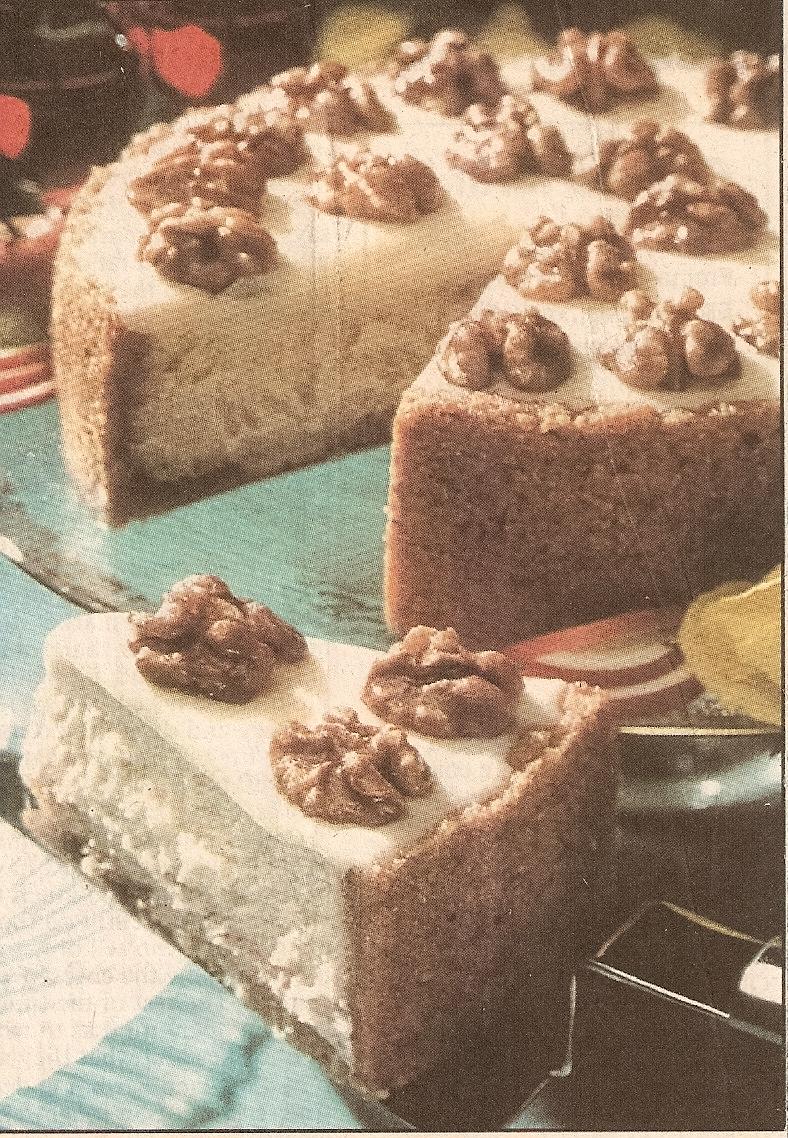 Spiced Apple Walnut Cheesecake
